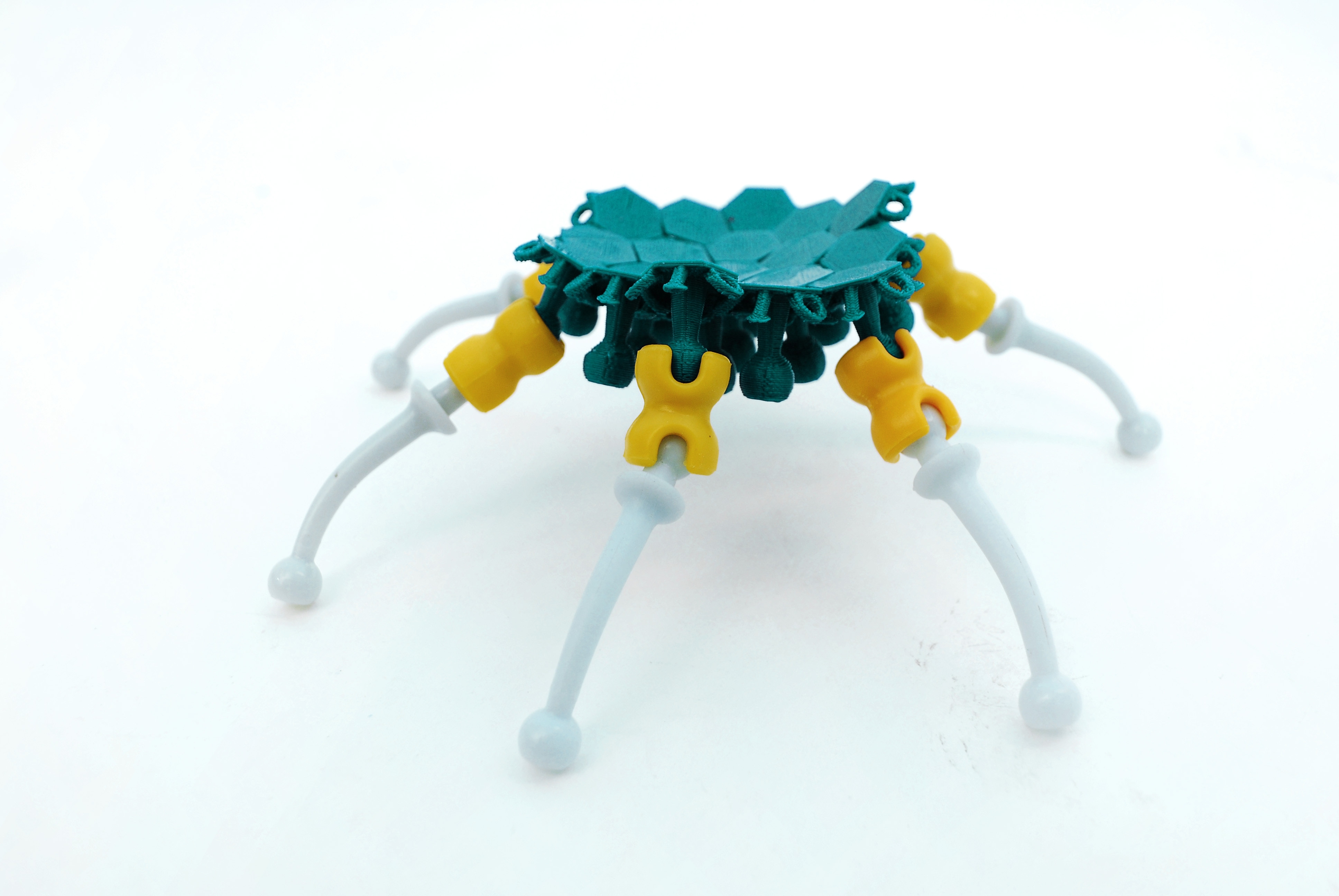 Free STL file Ball Joint Chain Mail・Design to download and 3D print・Cults