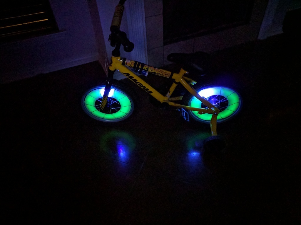 Free 3D file 5mm Led project box・Object to download and to 3D print・Cults