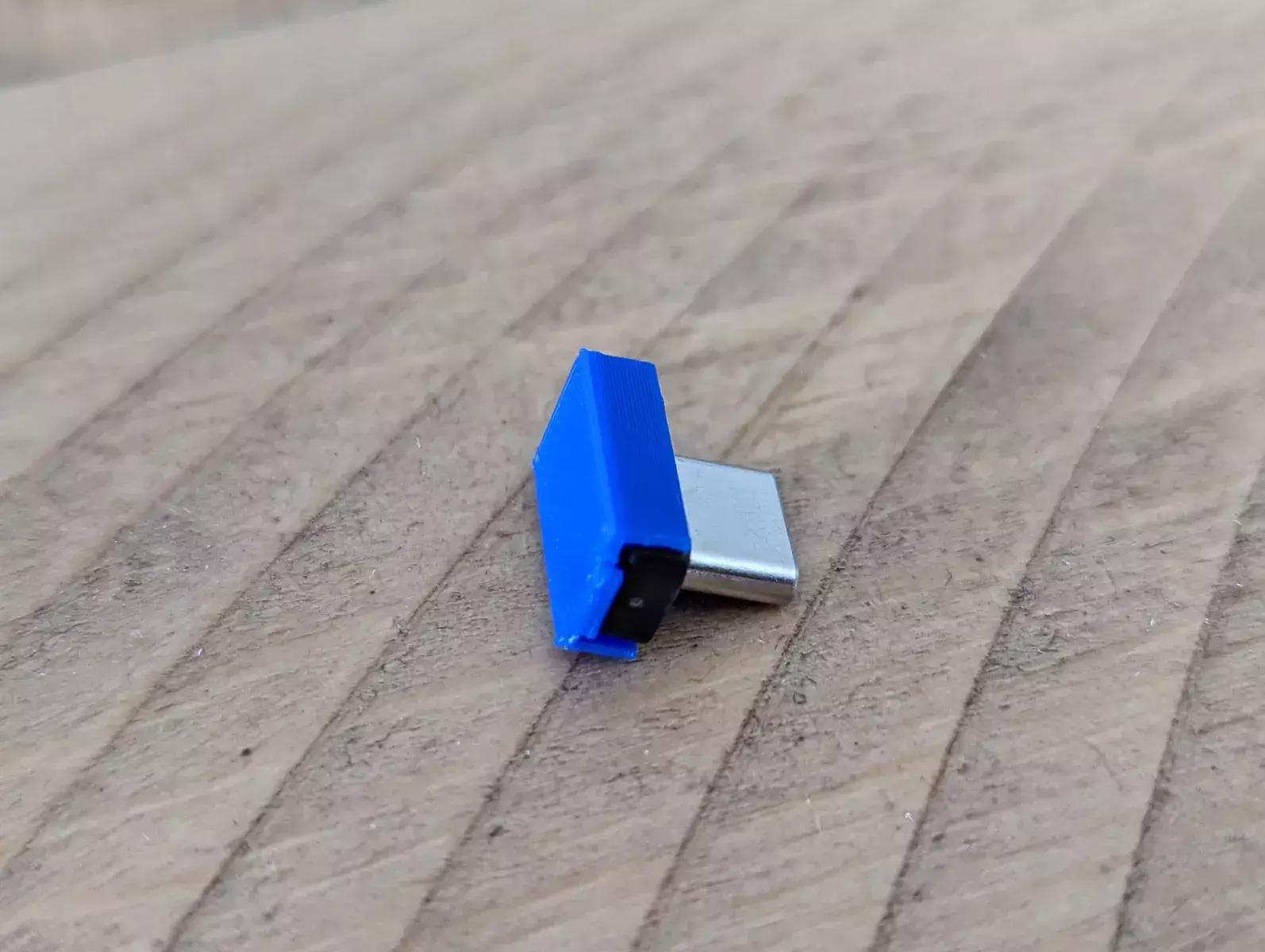 Free 3D file Yubikey 5C Nano Cover Remix 🖥️・3D printable object to ...