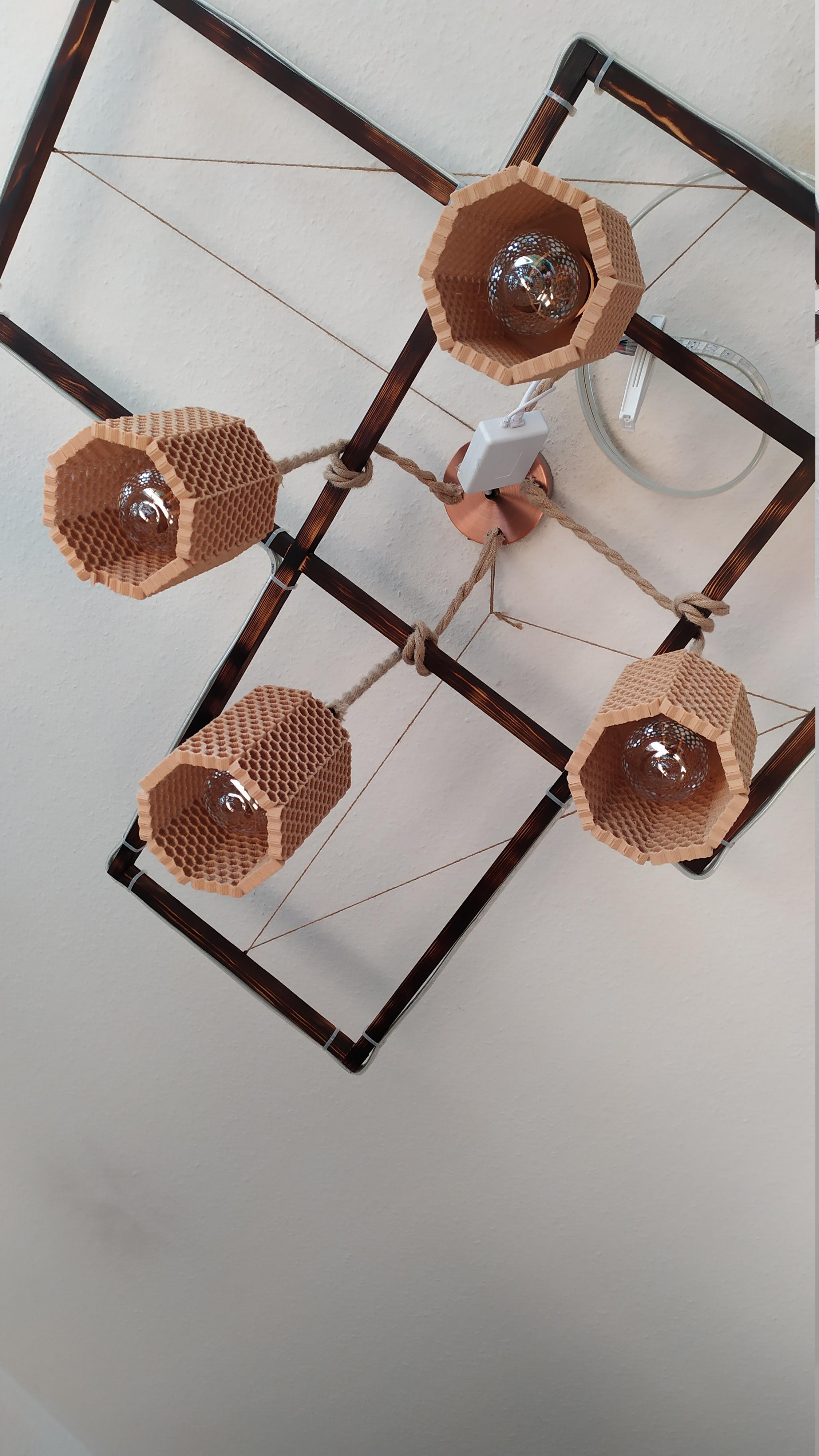 STL file Honey Comb Lamp Shade・Model to download and 3D print・Cults