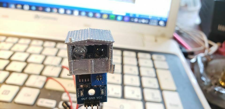 Free 3D file Signal box for IR sensor 📦・3D printer model to download・Cults