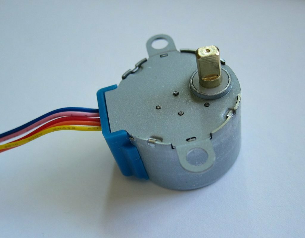 Free 3D file 28BYJ-48 SCAD model・3D printing template to download・Cults