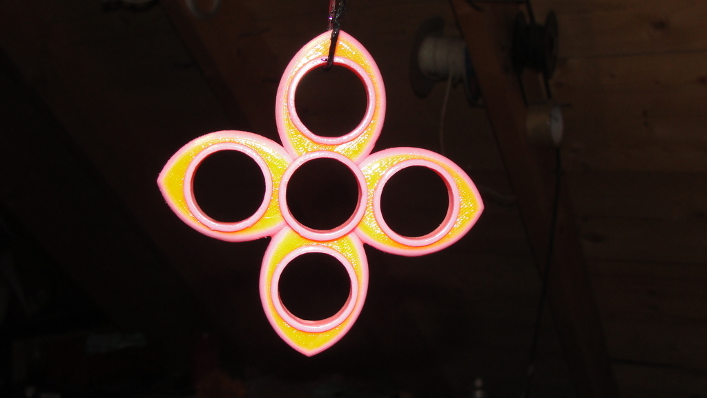 Free 3D file Inov 3D Flower Power Quad・3D print design to download・Cults