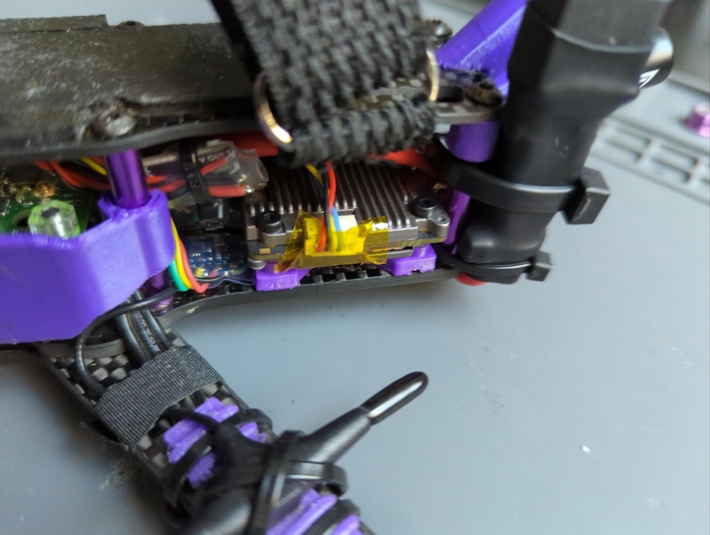 Free 3D file Source One v4 HD - Walksnail Avatar VTX mount 20-25.5mm・3D ...