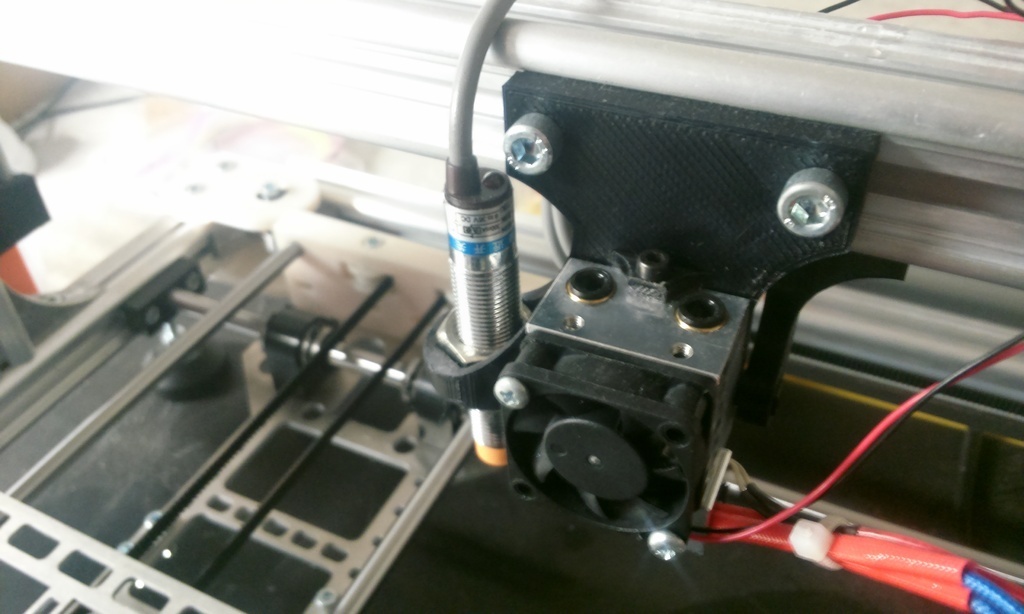 Free 3D file Cyclops/Chymera E3D extruder holder with inductive sensor ...