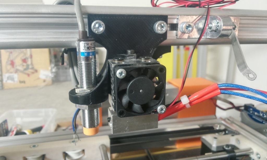 Free 3D file Cyclops/Chymera E3D extruder holder with inductive sensor ...