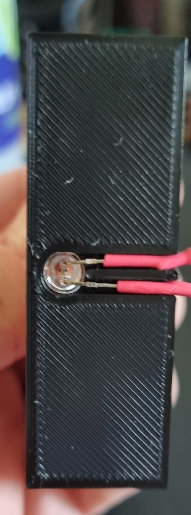 Free 3D file Bitcoin Monitor with LED・3D printing idea to download・Cults