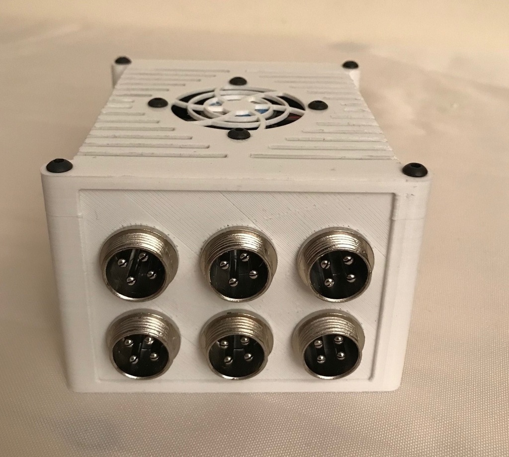 Free 3D file Arduino Uno + CNC Shield Enclosure with internal fan・3D ...