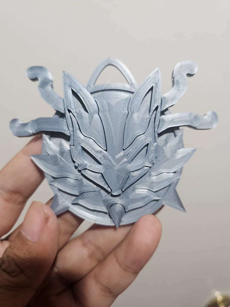 STL file Mega Lucario Badge/Keytag 🐉・3D printer design to download・Cults