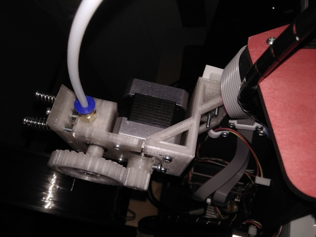 Fichier 3D gratuit Extrudeuse Bowden à engrenages・Plan à télécharger et ...