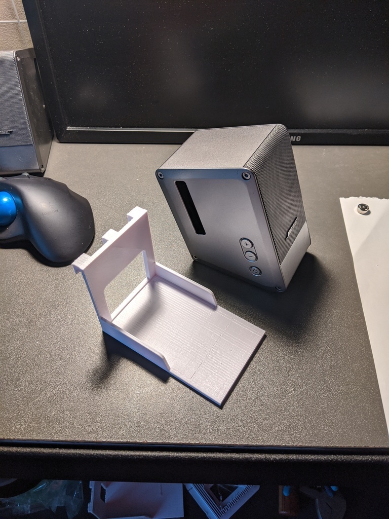 Free 3D file BOSE M2/M3 wire mesh mounter 🎵・3D printing model to ...