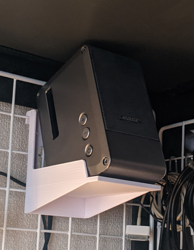 Free 3D file BOSE M2/M3 wire mesh mounter v3 🎵・3D printable model to ...