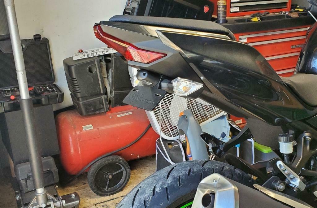 Free 3D file Kawasaki Ninja 400 Tail Tidy・3D printer design to download ...