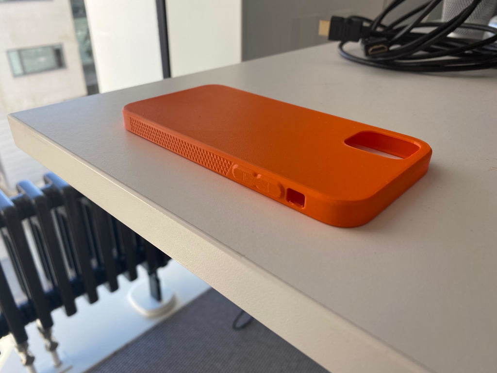 Free STL file IPhone 11/XR Case 📱・3D printing design to download・Cults