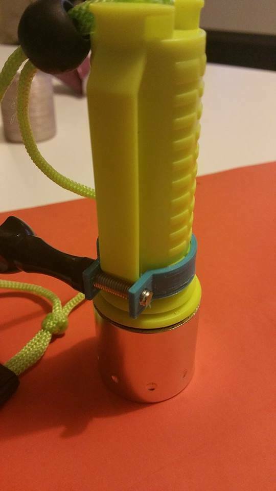 Free 3D file Diving flashlight mount・3D printing design to download・Cults