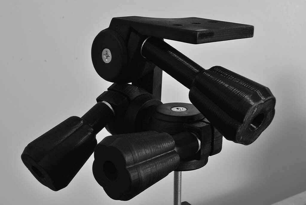 Free 3D file Tripod head v2 📷・3D print model to download・Cults