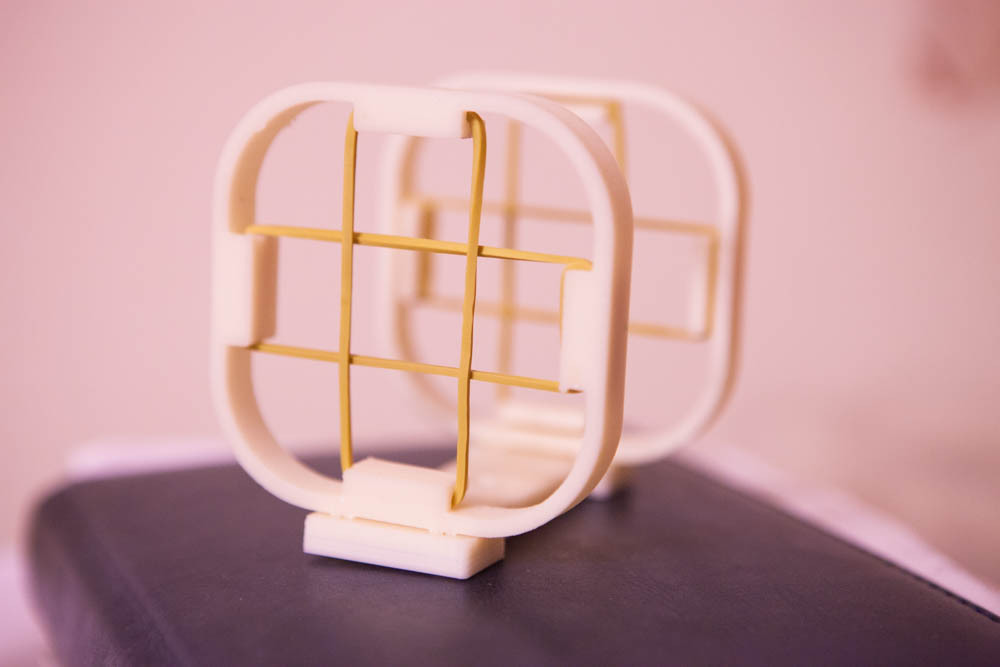 Free 3D file Mic zoom h1 holder 🎤・Design to download and 3D print・Cults