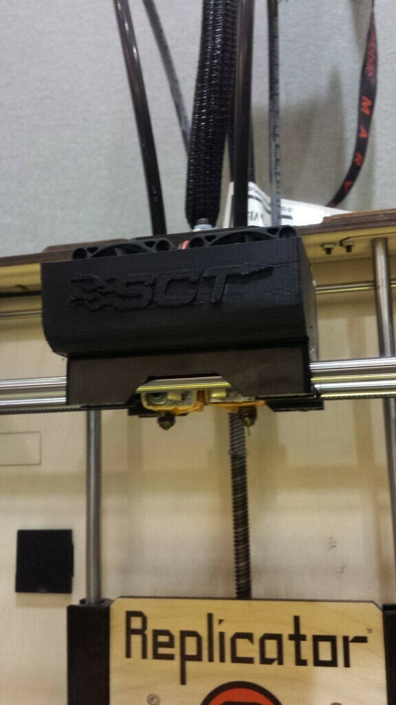 Free 3D file Makerbot Replicator Fan Cowl 🧞‍♂️・3D printing template to download・Cults