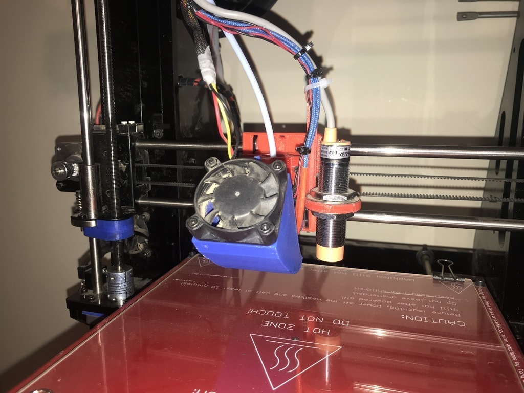 Free 3D file Bowden E3D V6 Mount For Geeetech Prusa i3 Pro B・3D printing model to download・Cults