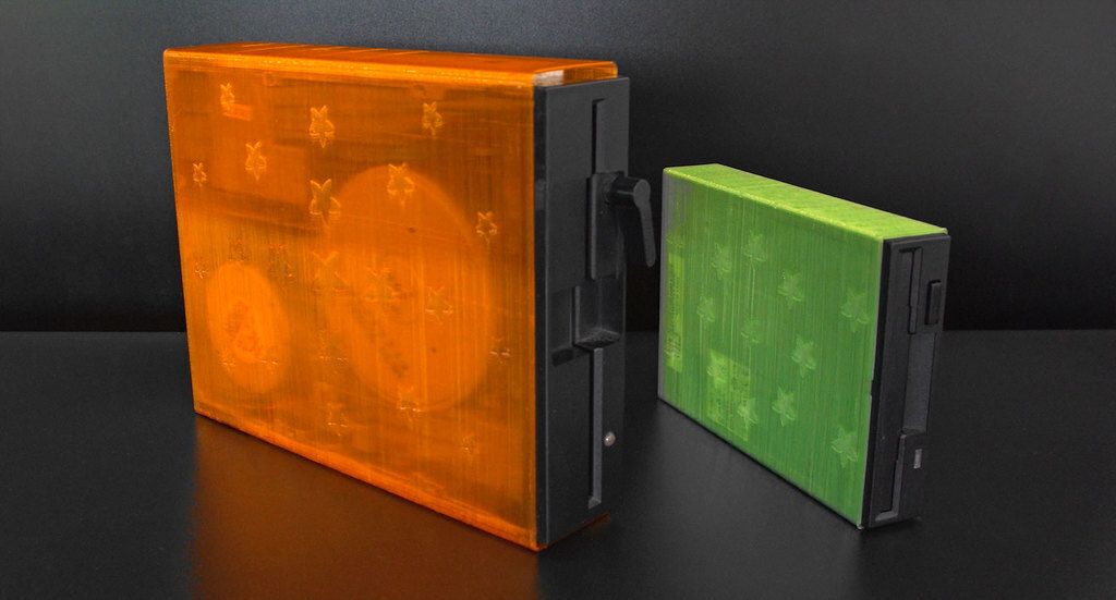 Free STL file Floppy Drive cases 5.25 and 3.5 💾・Template to download ...