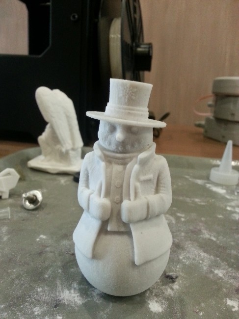 STL file Snowman frosty・3D printable model to download・Cults
