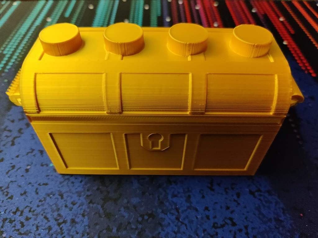 Free 3D file LEGO Treasure Chest Tape Dispenser 🎁・3D printing template ...