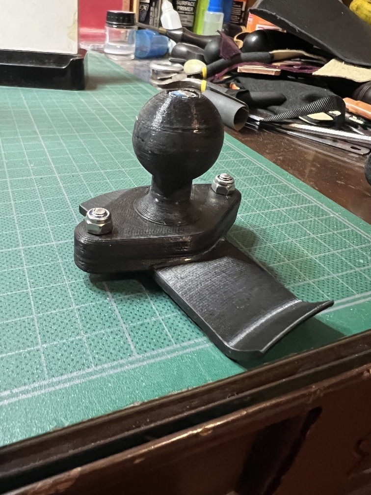 Free 3D file garmin etrex 30x RAM mount・3D printing template to ...