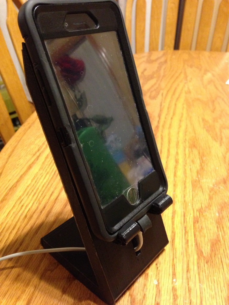 Free 3D file iPhone 6 Stand・Model to download and 3D print・Cults