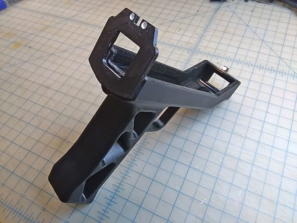 Free STL file WiiMote Lightgun With Pistol Sights And Trigger Spring 🔫 ...