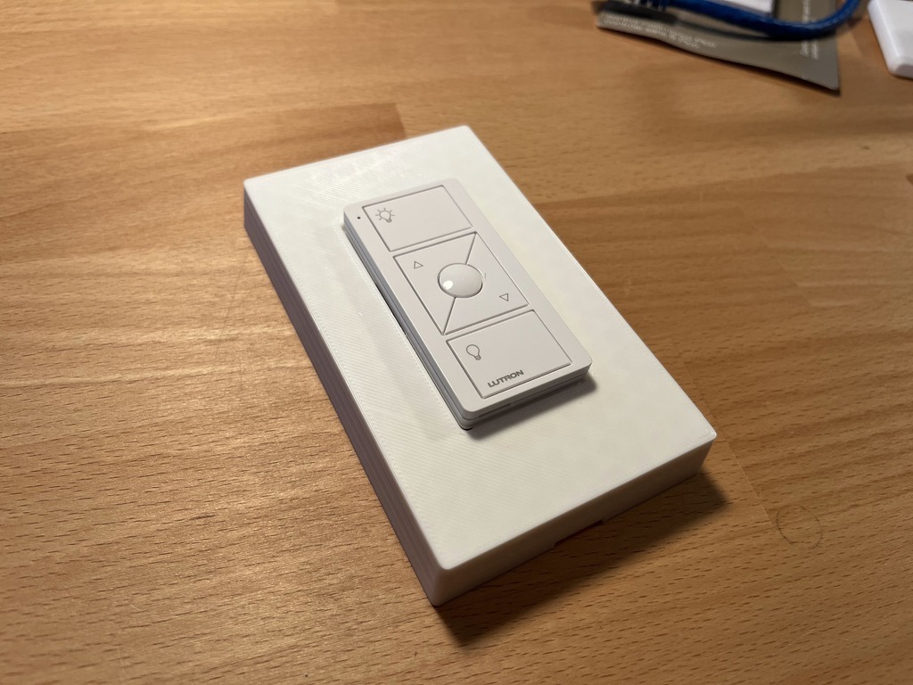 Free 3D file Decora Screwless Lutron Pico Remote Cover・Model to ...