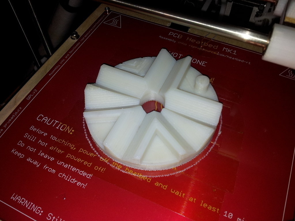 Free 3D file IBCrazy's Cloverleaf antenna jig 📶・Object to download and ...