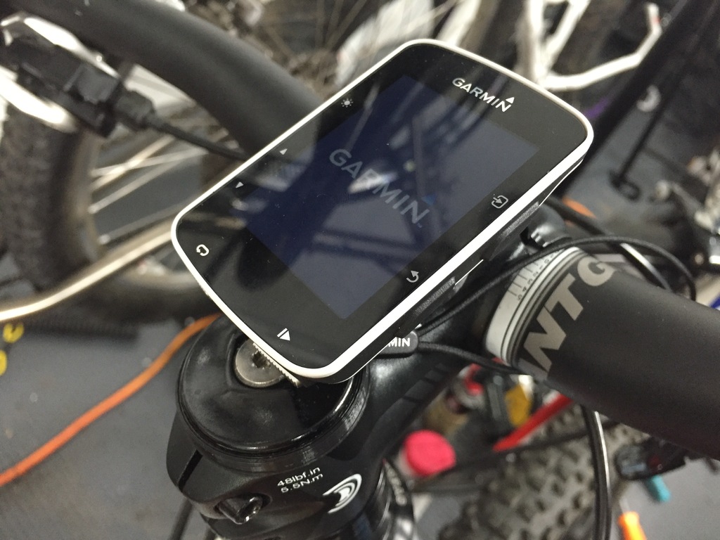 Free 3D file Garmin Edge Stem-Cap Mount for 1-1/8 and 1.25 (Giant ...