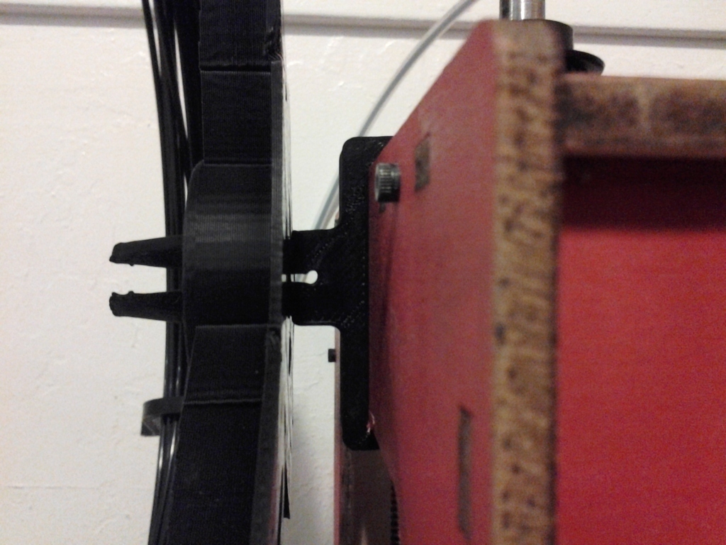 Free 3D file Spool Mount with Clamping Action for Heavy duty printable ...