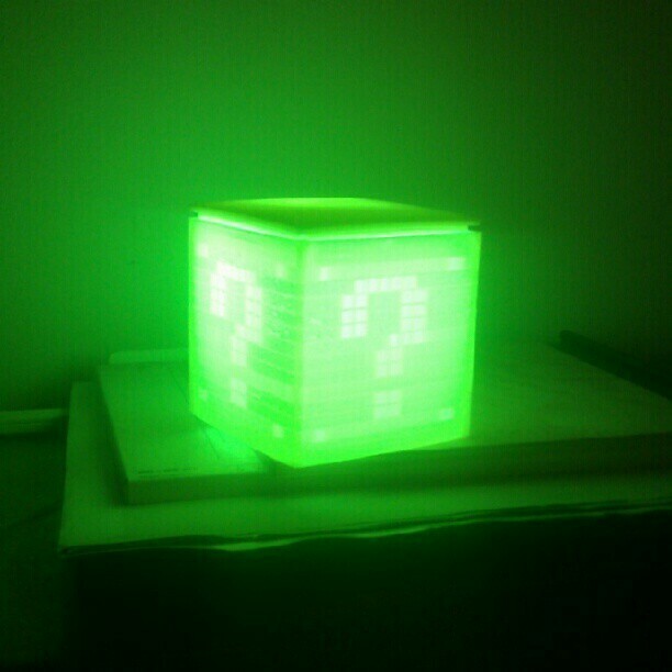 Free 3D file Mario Questionbox Lamp・3D print object to download・Cults