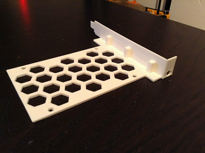 Free 3D file PCI harddisk bracket・3D printing design to download・Cults