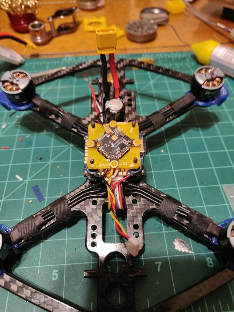 Free 3D file 16x16 - 20x20 Press-Fit Mounting Plate 🚁・3D printable ...