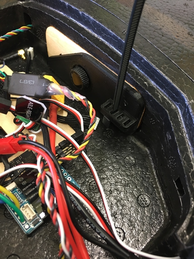 Free 3D file RMRC Ready Made RC Recruit V2 VTX Antenna Holder and ...