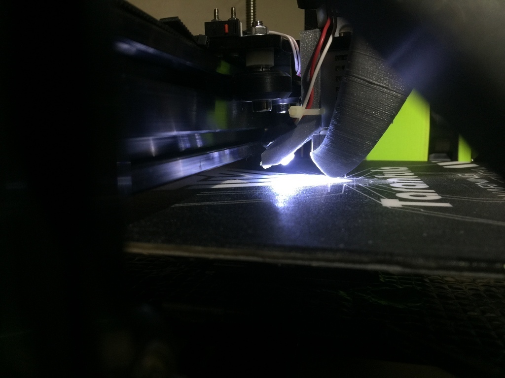 Free 3D file 2 led light illuminator for Tevo Tarantula・3D printer ...