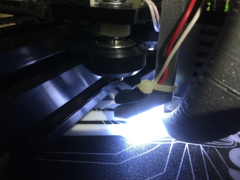 Free 3D file 2 led light illuminator for Tevo Tarantula・3D printer ...