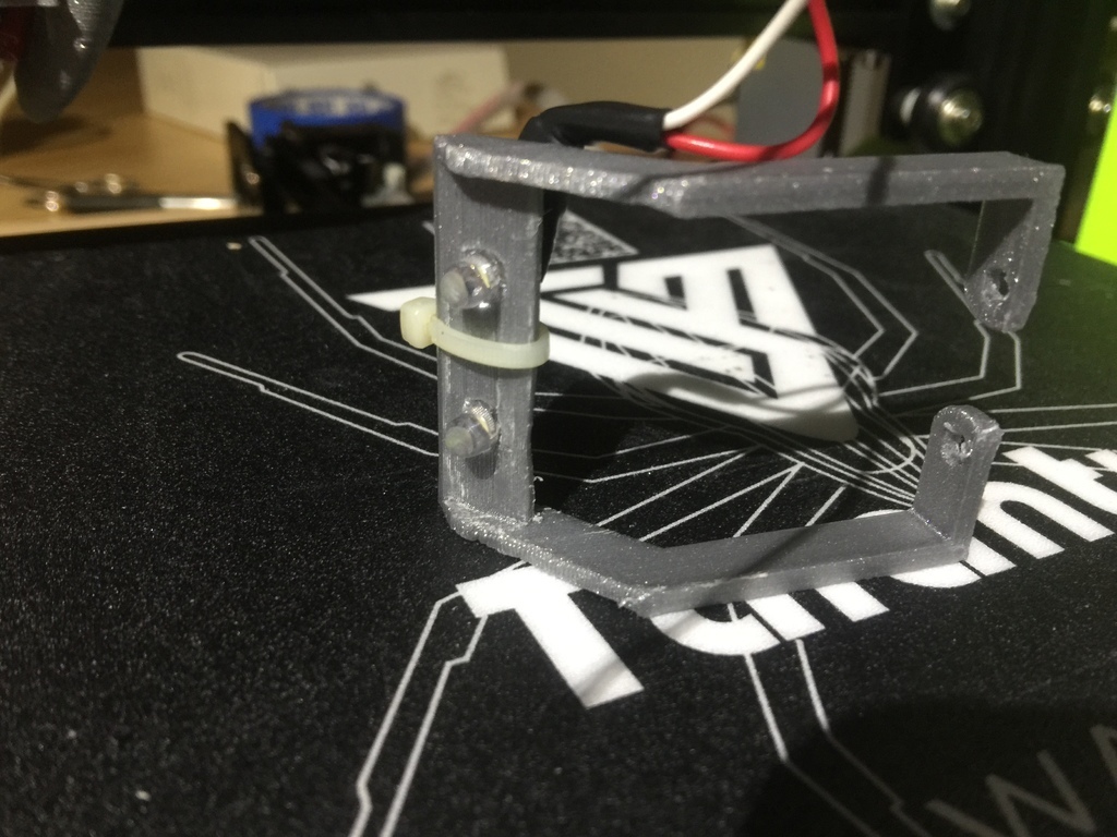 Free 3D file 2 led light illuminator for Tevo Tarantula・3D printer ...