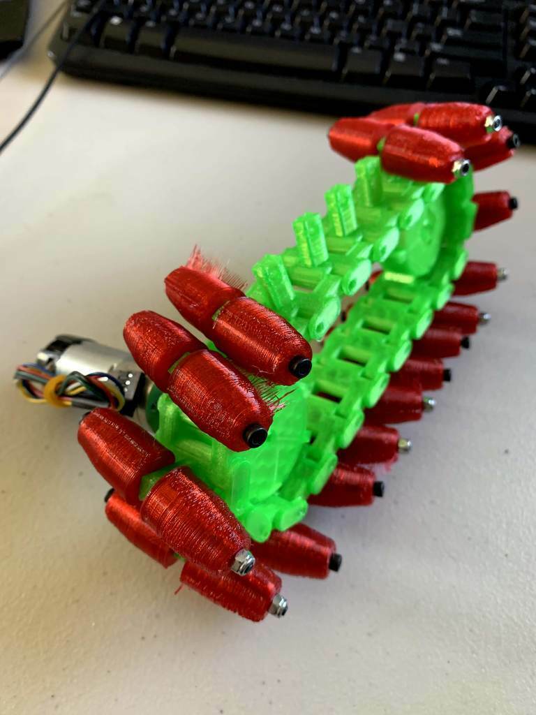 Free 3D file Mecanum Tank Treads 🪖・3D printer model to download・Cults