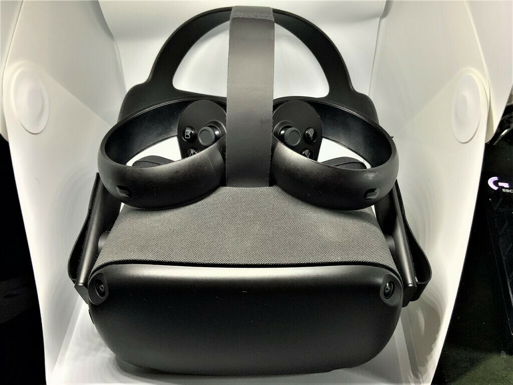 Free 3D file Oculus quest protector・Model to download and 3D print・Cults