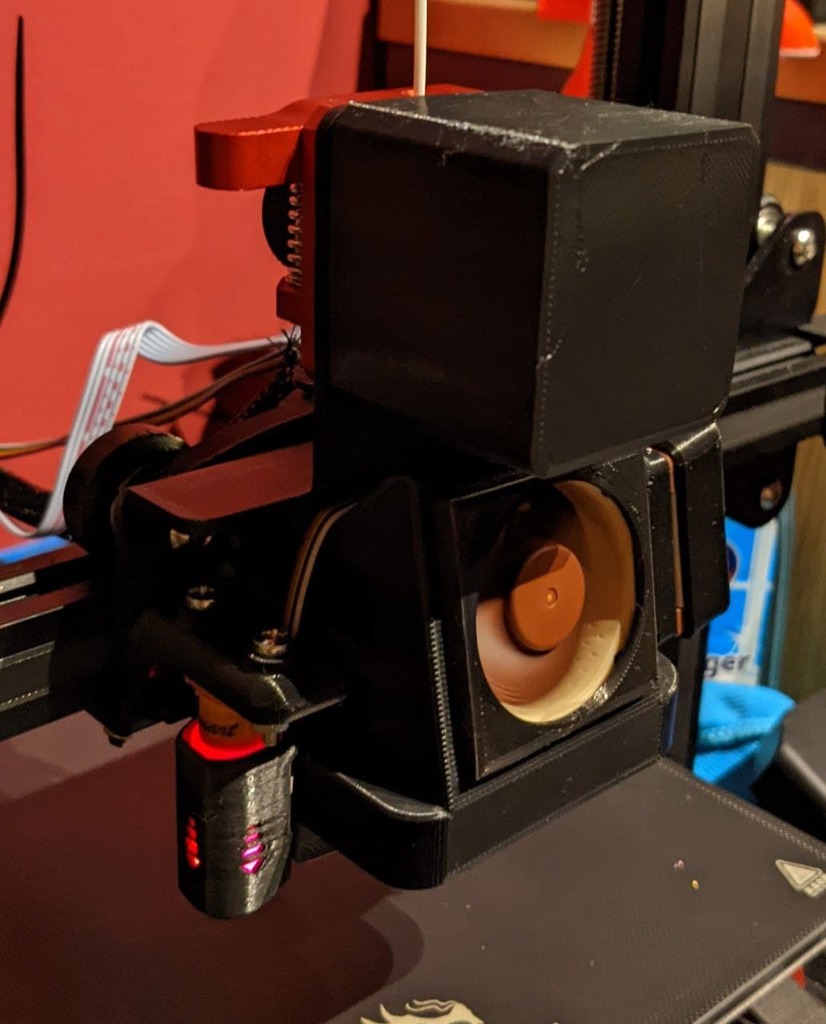 Free 3D file Extruder Cover with Cable Support for Direct Drive・3D ...