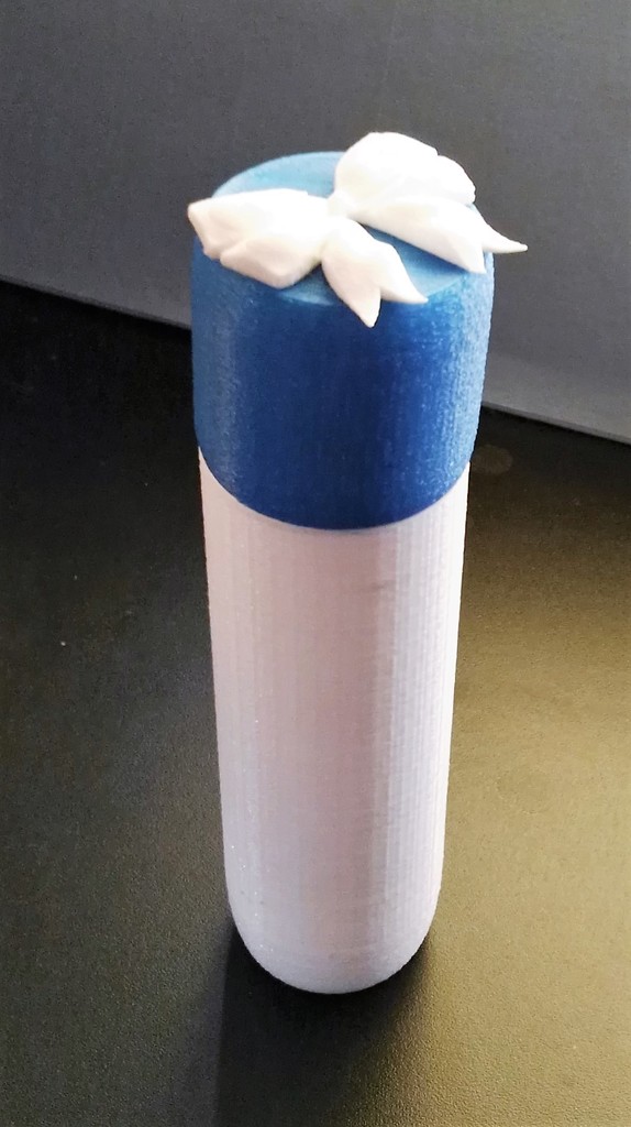 Free 3D file Pen holder with screw cap・3D printer design to download・Cults