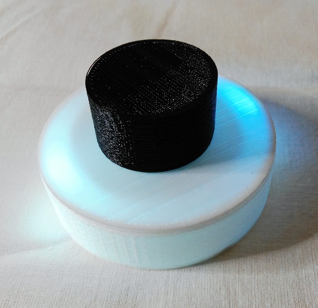 Free 3D file Magic light disc・3D print model to download・Cults