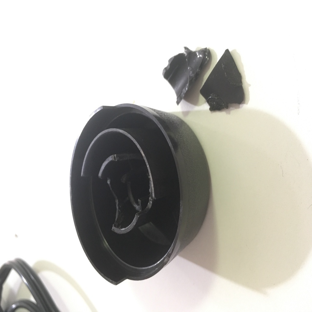 Free 3D file Sewing Machine Husqvarna Viking 940 handwheel・3D printing ...