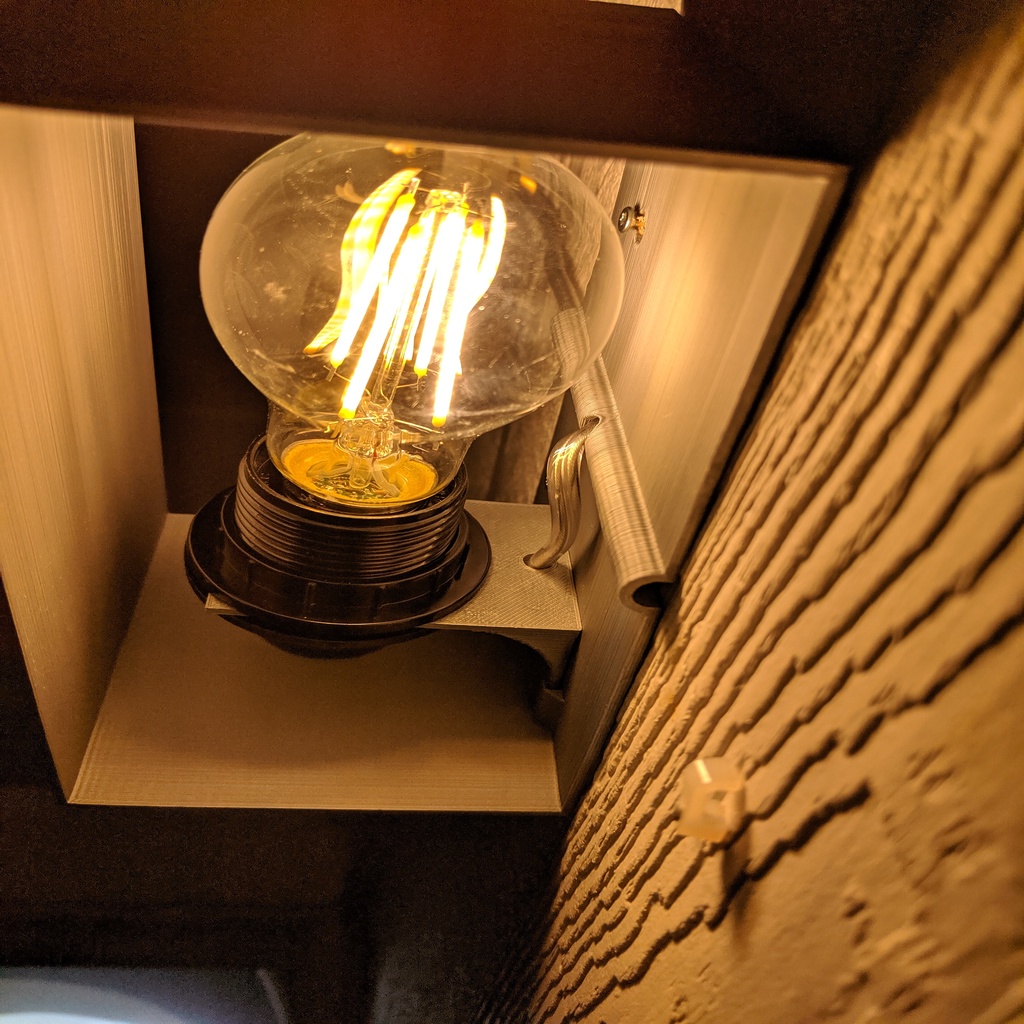 Free 3D file Box lamp 📦・Model to download and 3D print・Cults