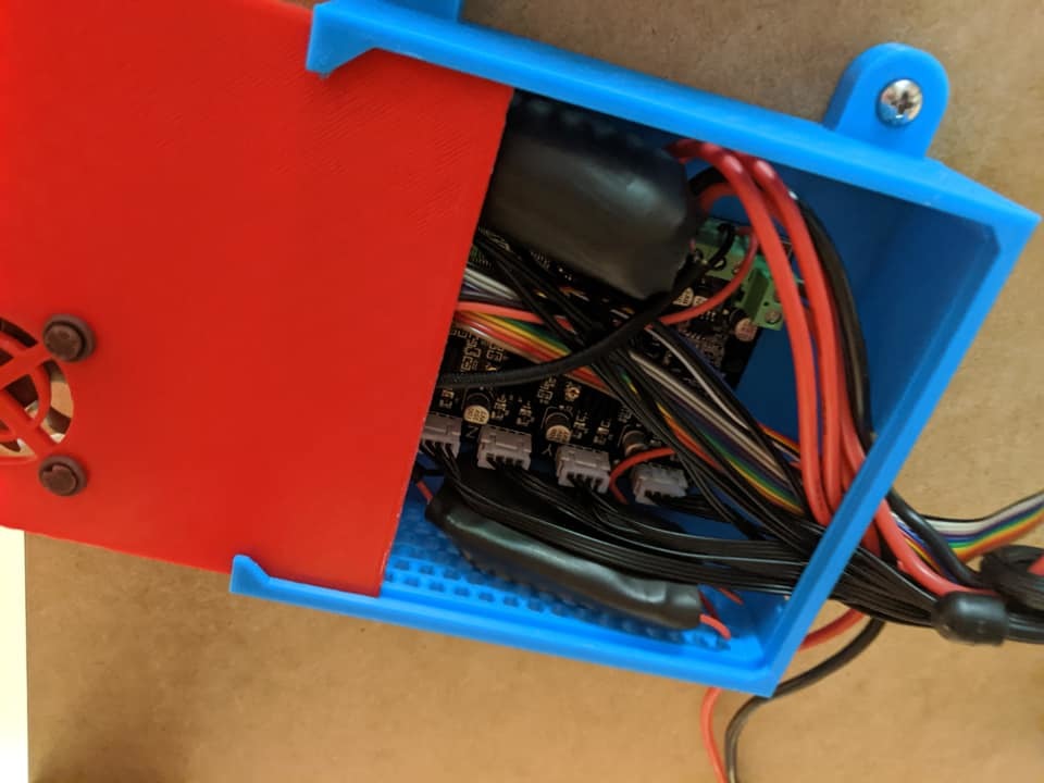 Бесплатный 3D файл Ender 3/Pro Electronics Case для корпуса Lack・3D ...