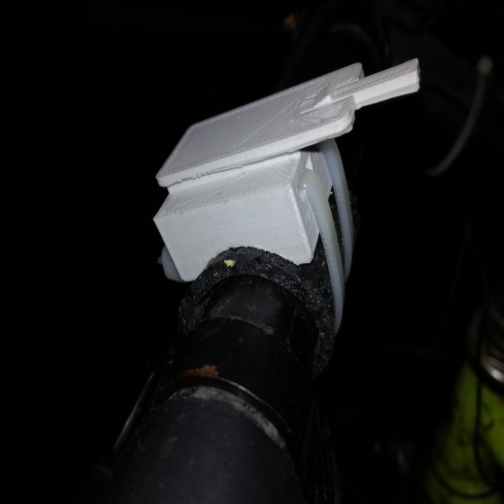 Archivo 3D gratis Soportes para luces de bicicleta Bikemate (delante y ...