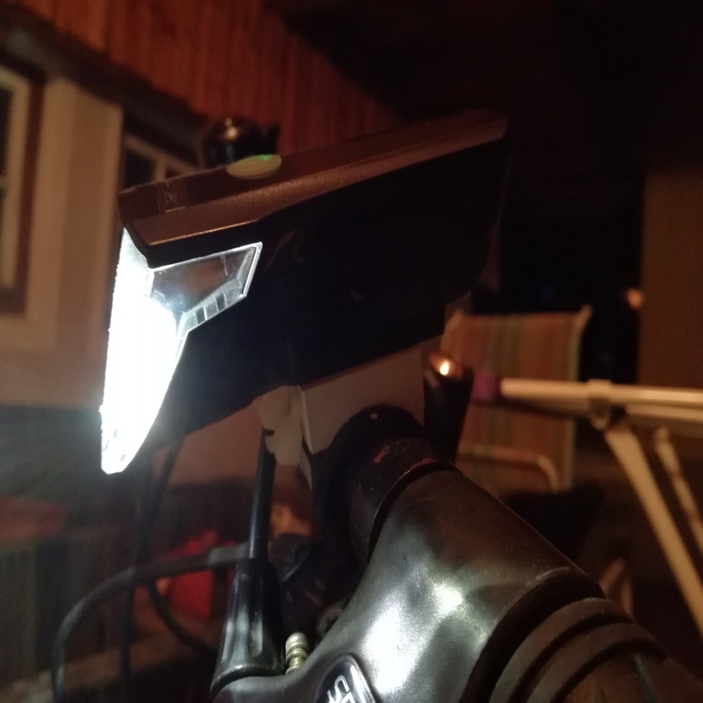 Archivo 3D gratis Soportes para luces de bicicleta Bikemate (delante y ...